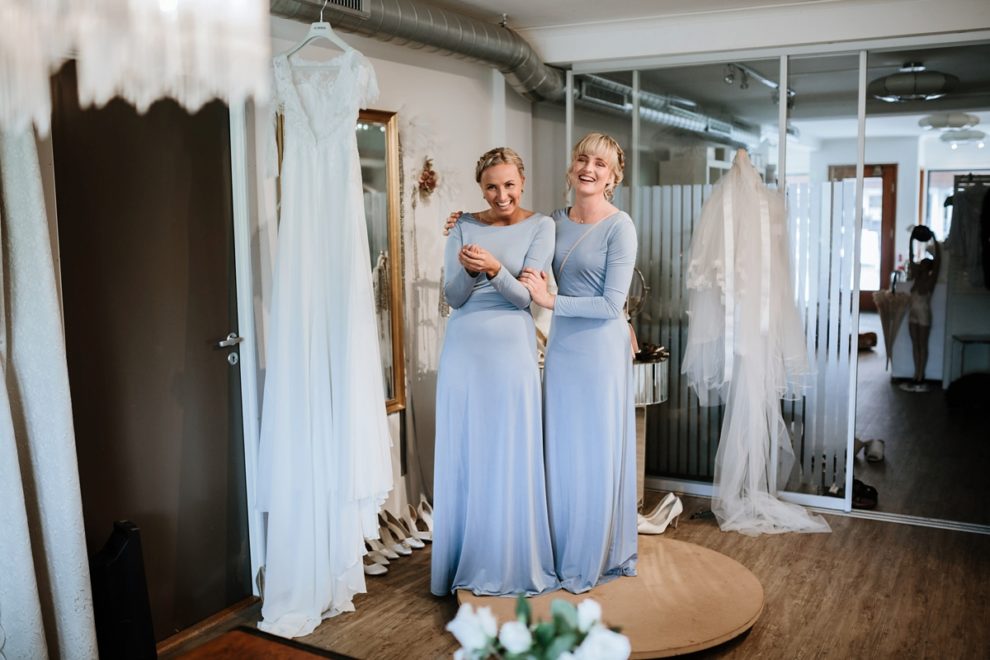 A Scandinavian Bride and her Relaxed and Fuss Free Norwegian Summer ...