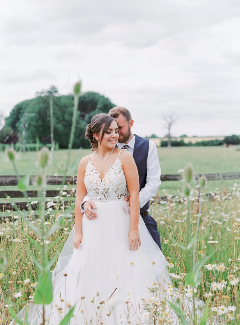 Glamorous Sequins and Gold for A Summertime Barn Wedding | Love My ...