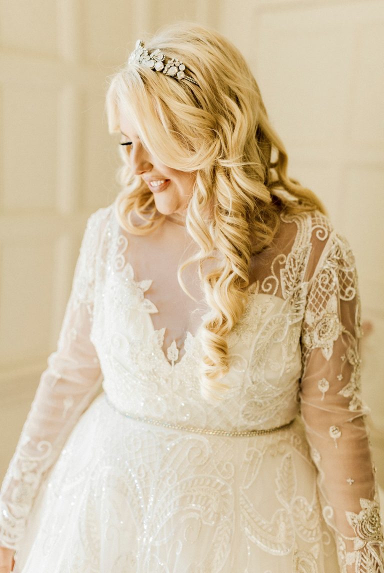 A Hayley Paige bride + her Feminine, Romantic + English Summertime ...