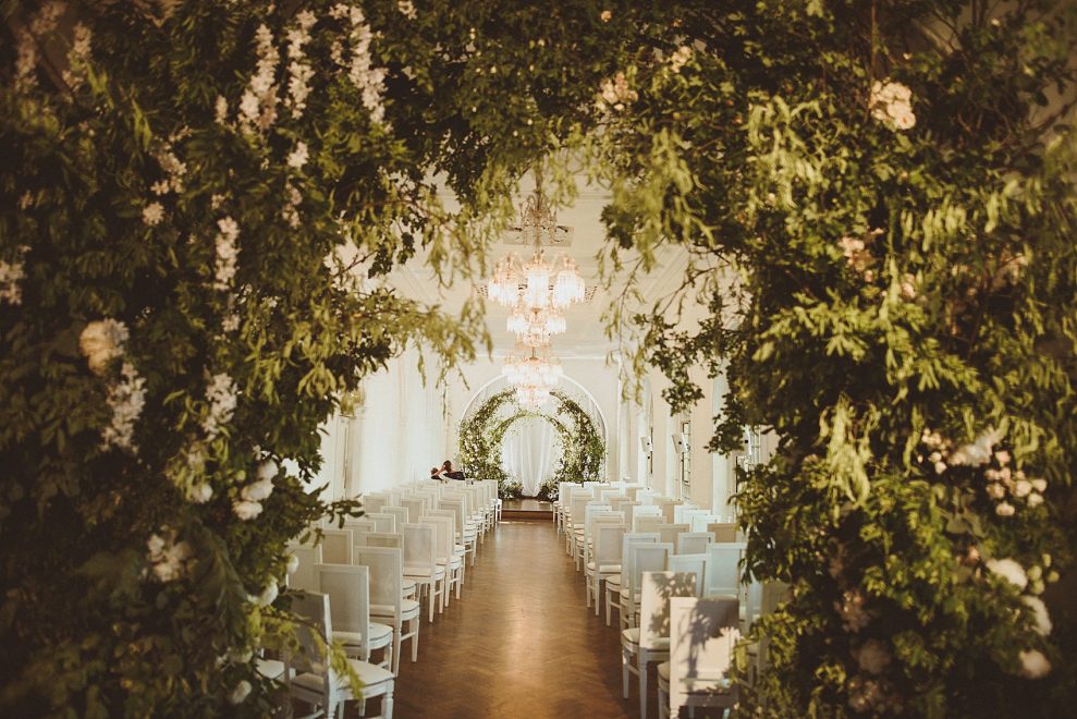 An English Garden Inspired One Marylebone Wedding Full of Glorious ...