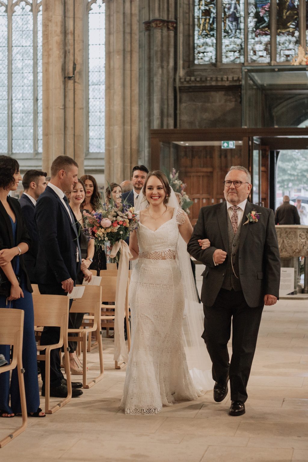 Hannah & Carolos & Their Colourful City Wedding, with Street Food ...