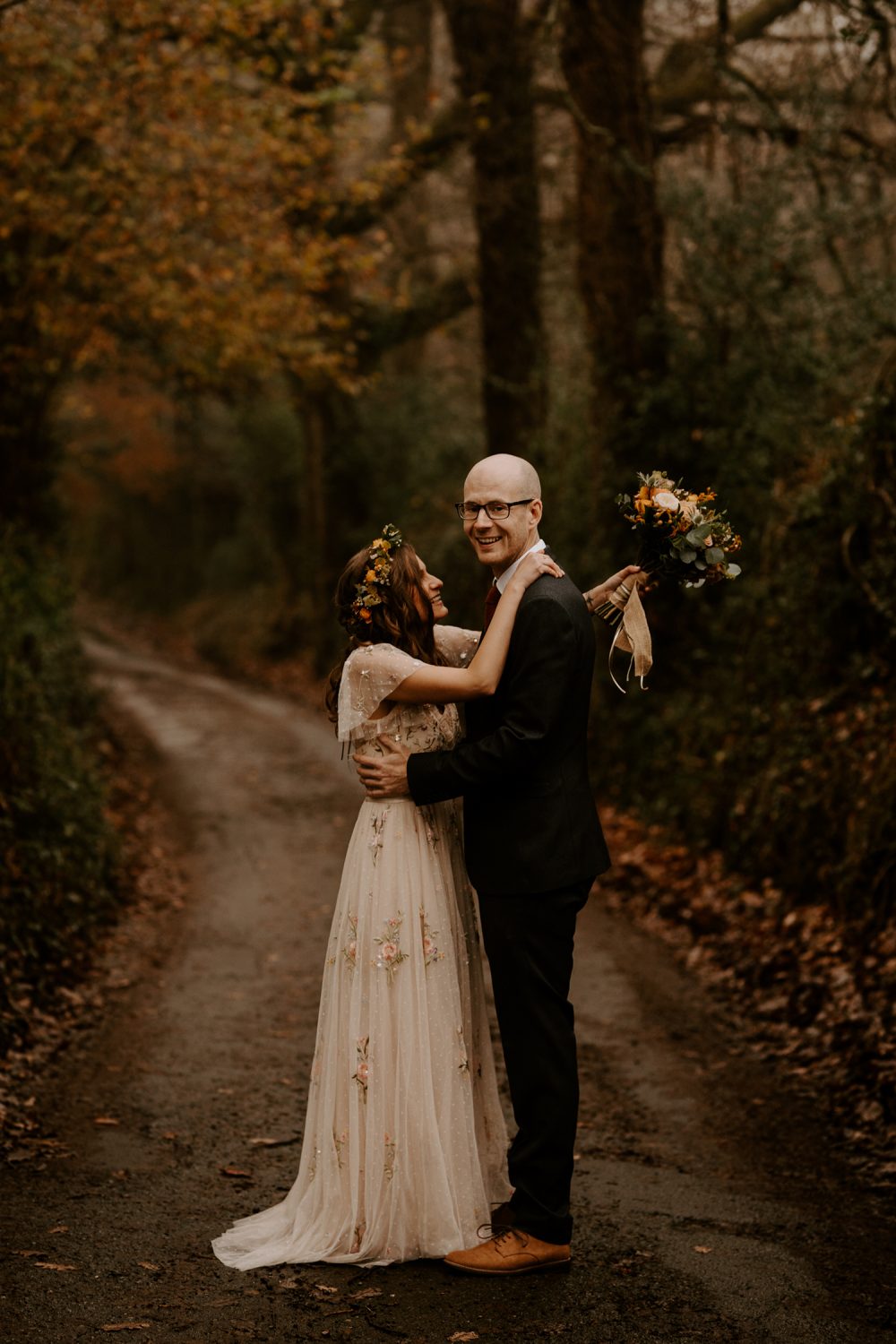 An Emerald Green, Vintage Dior Gown And Gold Jacket For an Intimate ...