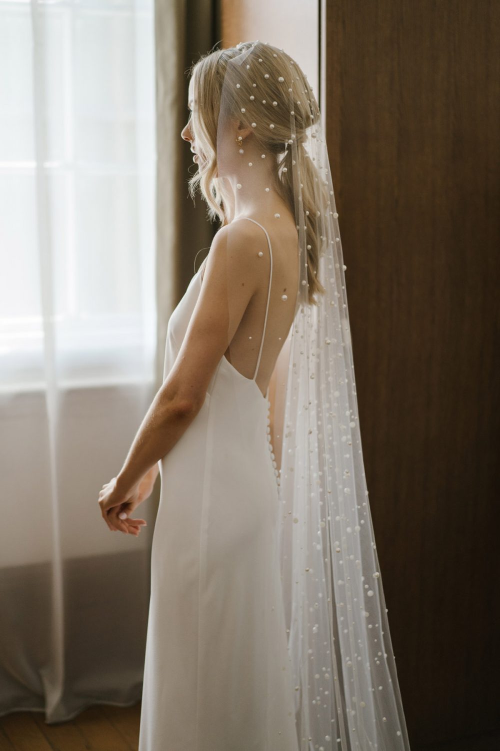 The Own Studio Wedding Dress // Romantic & Intimate City Wedding