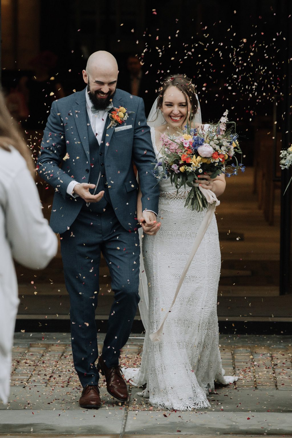 Hannah & Carolos & Their Colourful City Wedding, with Street Food ...