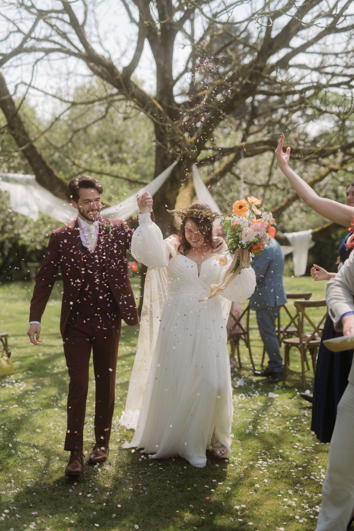 An Incredible Sequinned Vintage Dress for an Intimate Cornish Beach ...