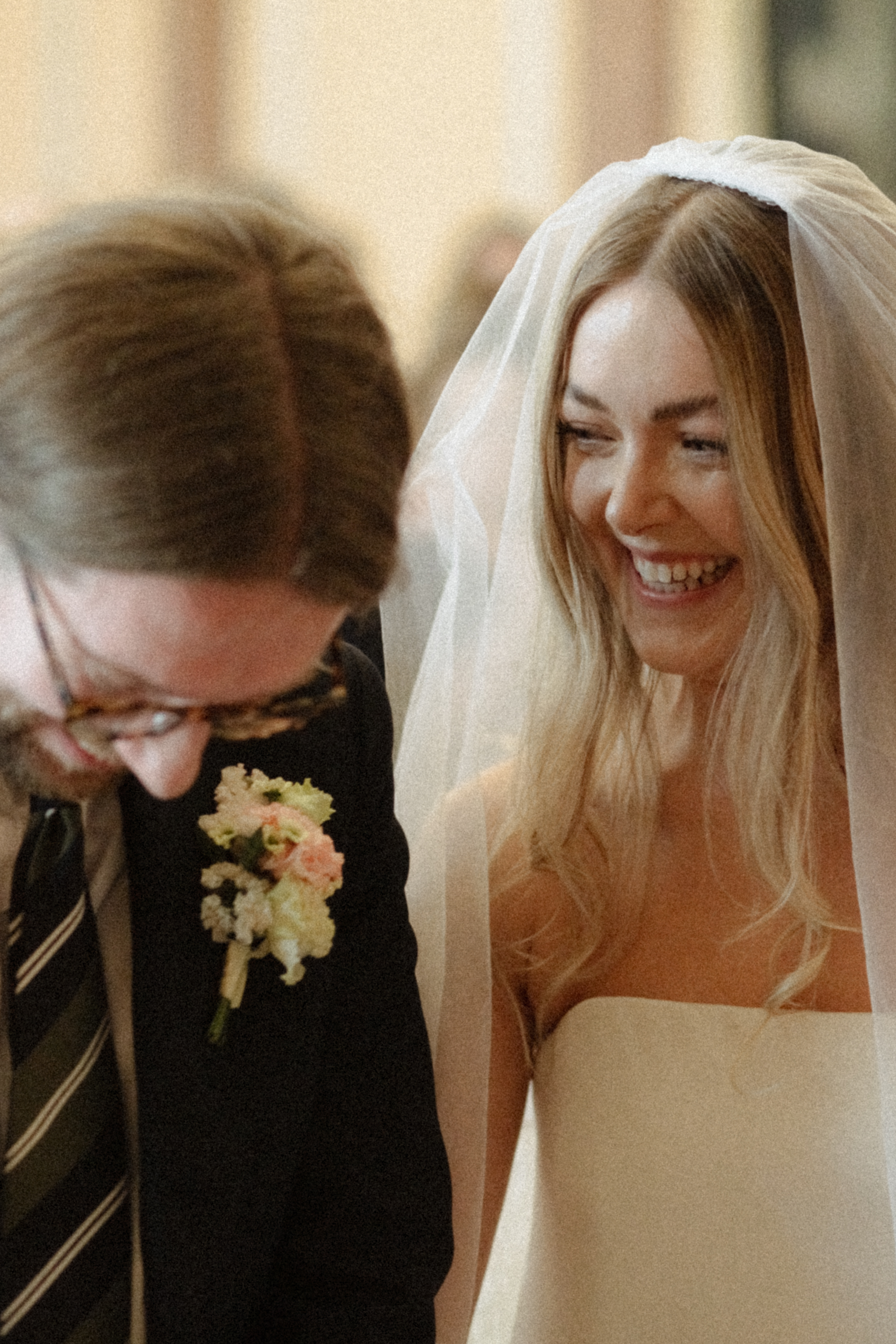 Minimalist Anna Quan Dress & Liverpool City Wedding – OUTLET SPOSI