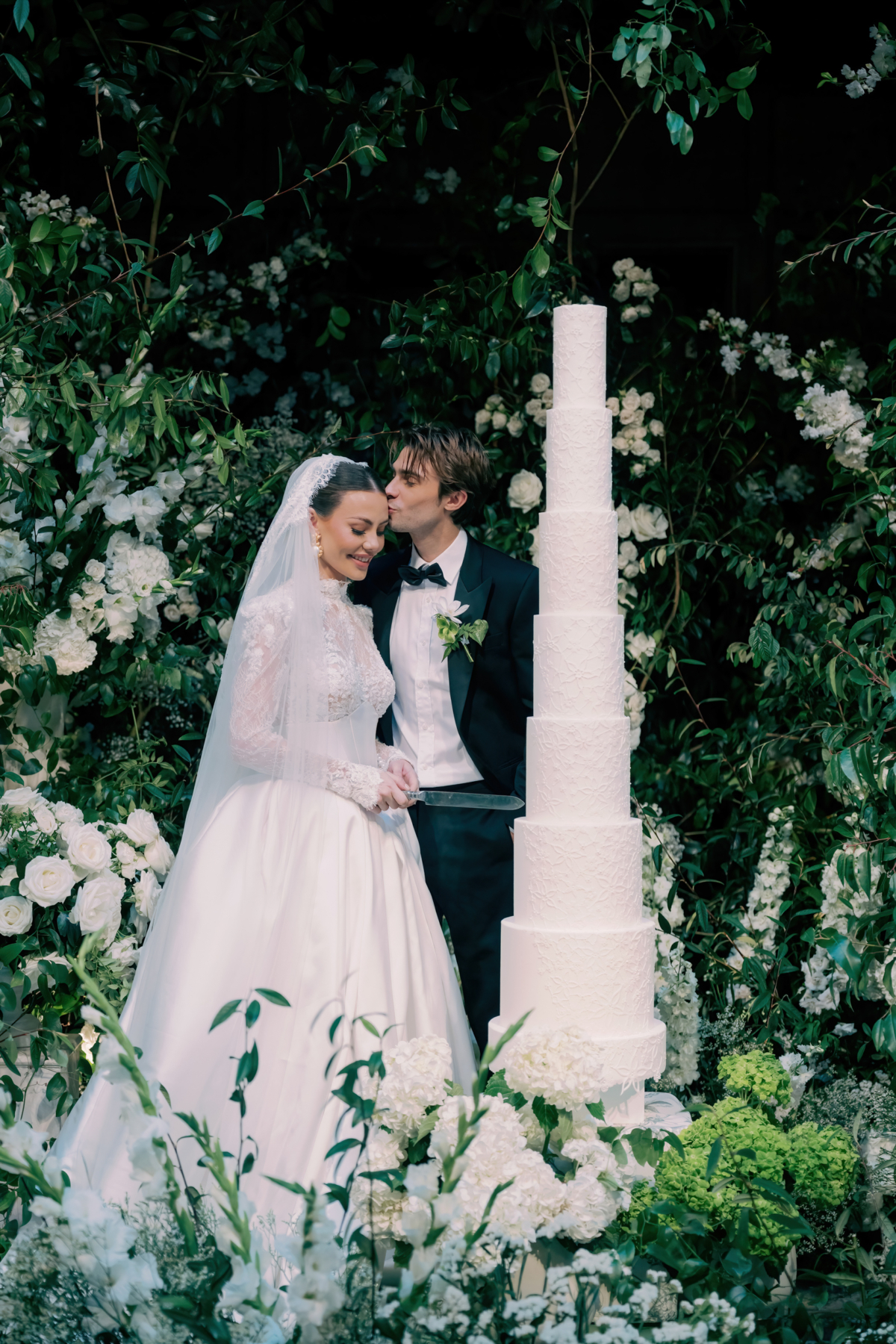 An Indoor Rose Garden Wedding Editorial at Clevedon Hall
